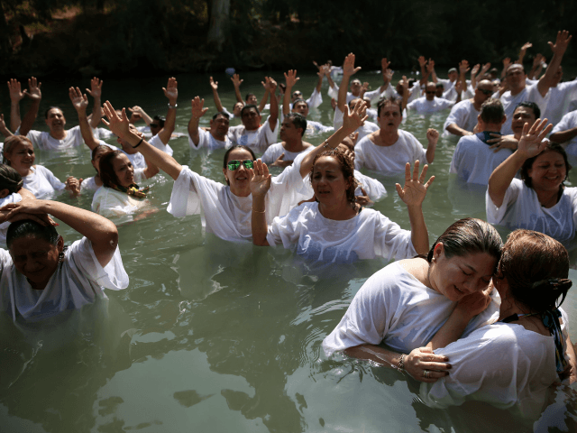 Muslims Turning To Christ In Great Numbers Through Dreams And Visions ...