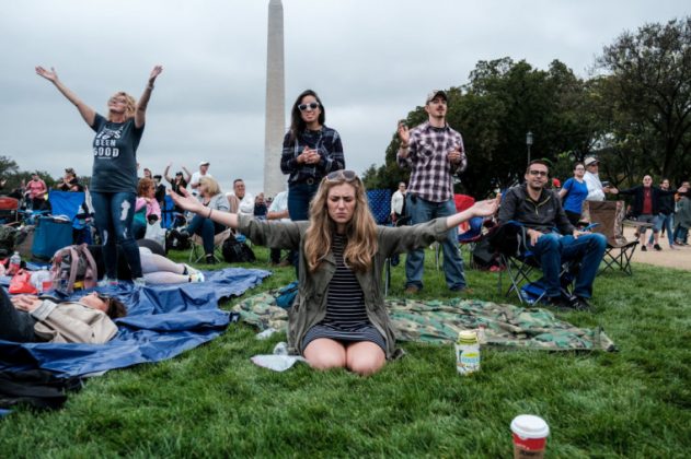 Tens of Thousands Of Americans Gather In Nation's Capital To Pray For ...